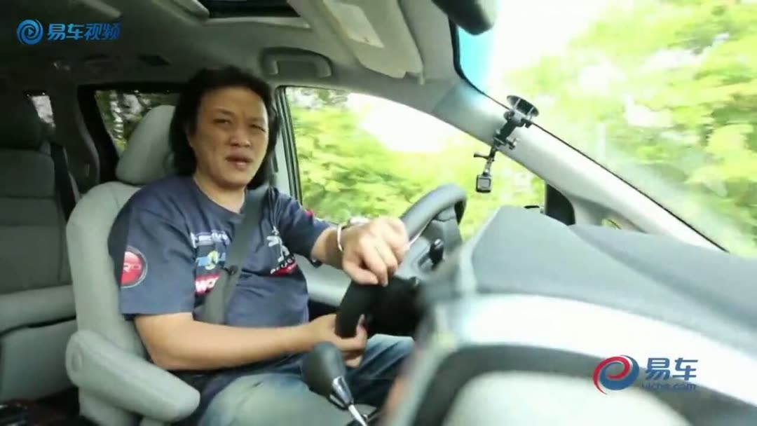 GO车志 嘉伟试驾丰田塞纳