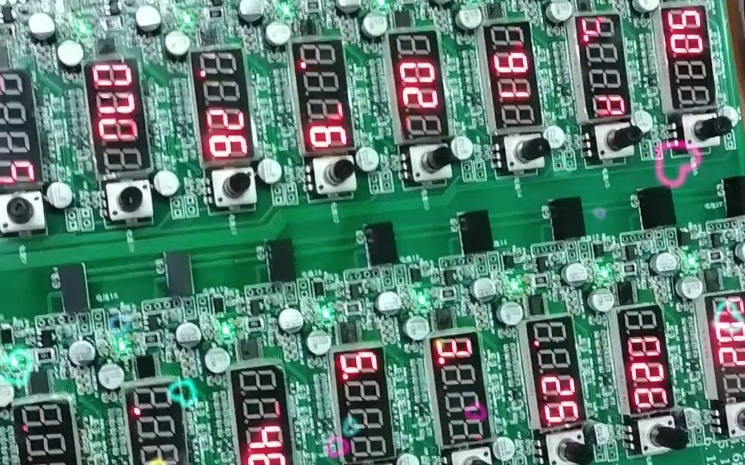 刚发出的锂电池模拟器