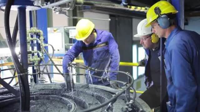 用这机器选尾矿,回收率达95%!网友:我跟着挖能挣到海景房不?