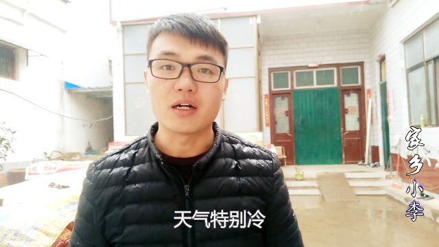 下雪了!农村小伙用这个取暖,房子里瞬间暖和多了
