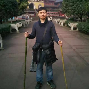 我是不想长胖的吃货 