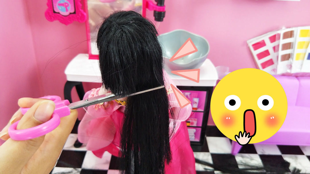 叶罗丽公主去理发店剪掉黑色长发 短发的样子简直太可爱了