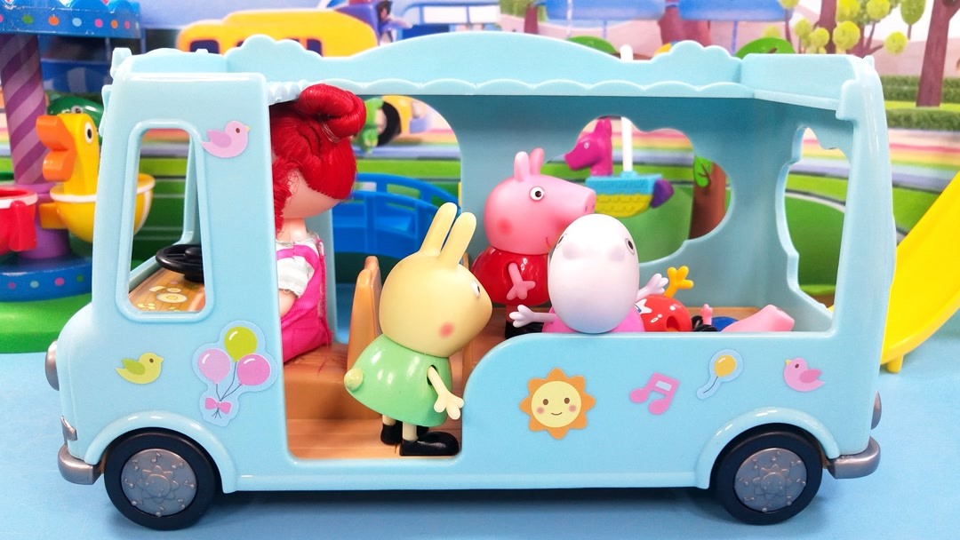 灵犀玩具故事小乐园 第103集 佩奇乘坐百变彩虹校巴去玩