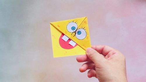 在家DIY"海绵宝宝"书签,做法超简单,美观实用还能送给同学噢