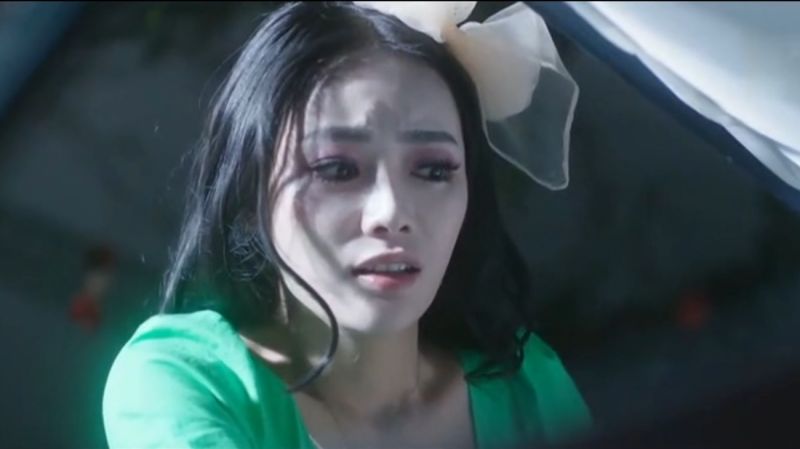 三个女孩共同的遭遇,不同的命运。