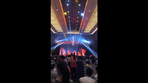 很久没看过这么热闹的开盘啦