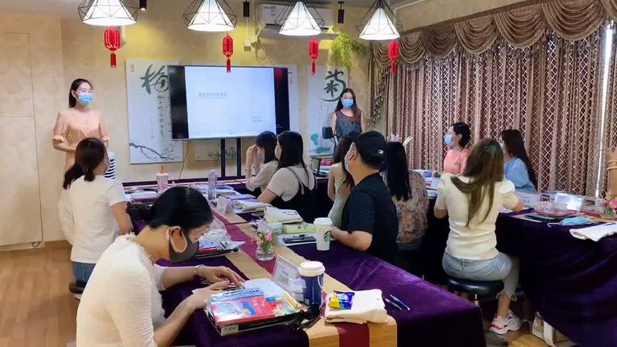 珠宝首饰设计手绘课程今天开课喇 #珠宝手绘