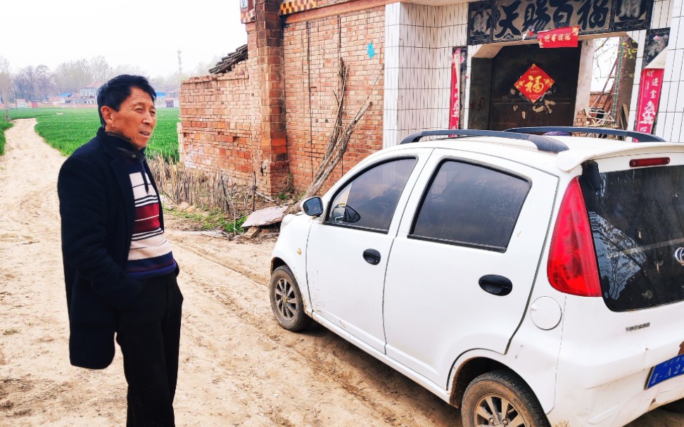 村里的农民大哥,2万8千元买的一辆油电混合汽车,大家看看值不值