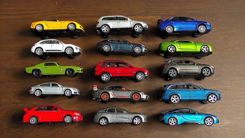 了解迷你跑车和SUV汽车模型