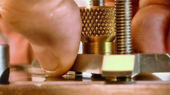 自我学习留存类视频(带字幕)31:制作时钟16-使运动工作并动手