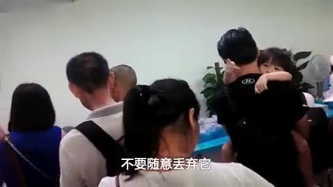 这6种行为属于违法,会使你手中的社保卡失效,检查看你有没有?