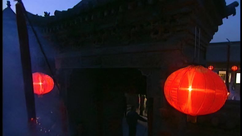 纪录片:春节是中国的传统节日,过年大家都是怎么过的呢