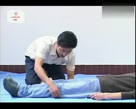小腿骨骨折的包扎方法