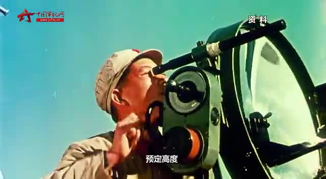 中国首枚“导弹核武器”成功爆炸影像曝光