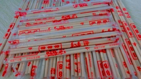 切记3种筷子不能买,尤其是第3种,用了也要扔掉!