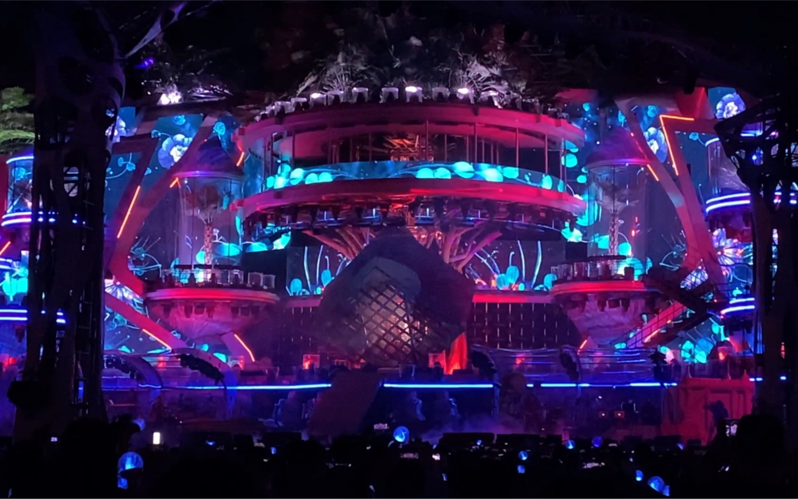 【华晨宇|火星演唱会】分段合集