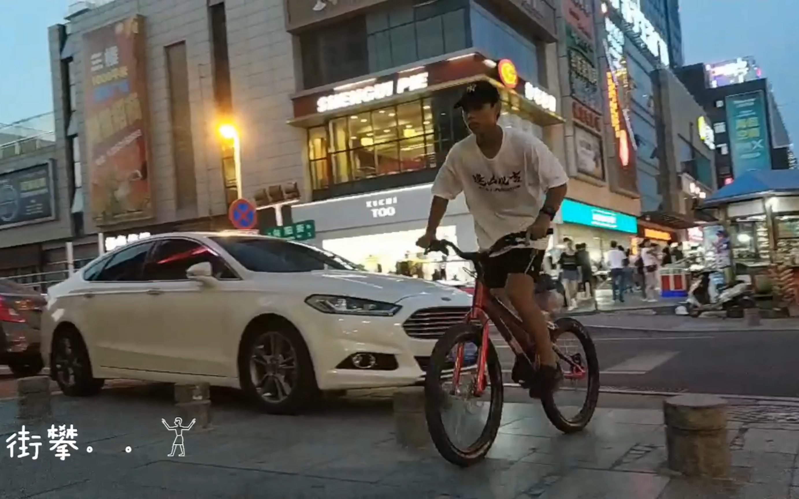 有了这样玩的自行车还要啥gf?什么!你没gf?那还是玩车吧～