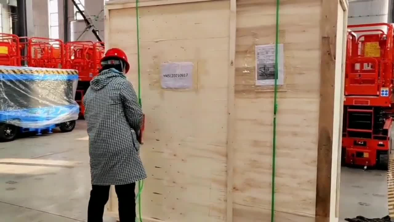 自行走升降机移动液压剪叉式升降梯室外登高维修车全自行升降平台