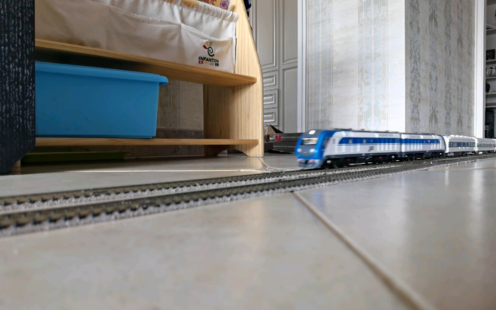 【火车模型】09 DF11G牵引25T直达特快 HXD3D朱德号牵引25T宁夏...