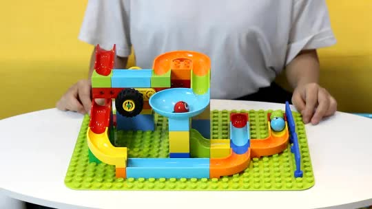 积木教程|齿轮滑道～疯狂弯道ߥ�七夕快乐