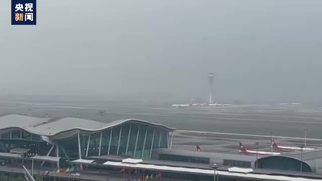 突发故障,川航3U3839起飞后返航,空中盘旋8小时后安全落地