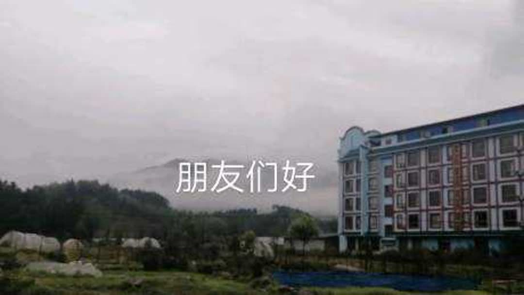 大叔帮忙,找了一位做挡土墙的老师傅,不知道能不能做