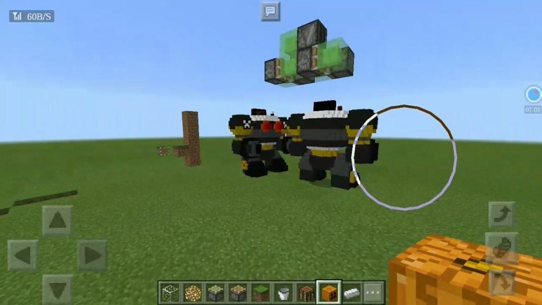 我的世界pe战斗机器人自动打僵尸