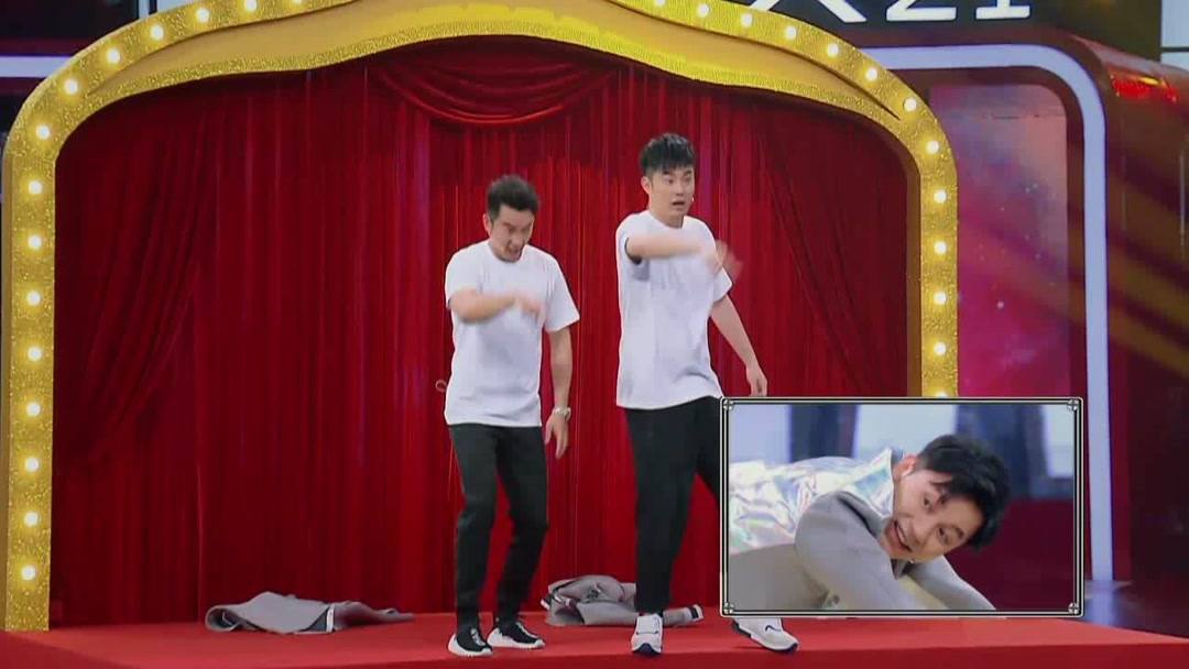 王牌对王牌:比划猜游戏陈赫郑凯神同步,相互调侃笑坏观众