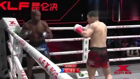 “日照东方”郑召玉重拳啪啪疯狂打脸,征服裁判终止比赛直接获胜