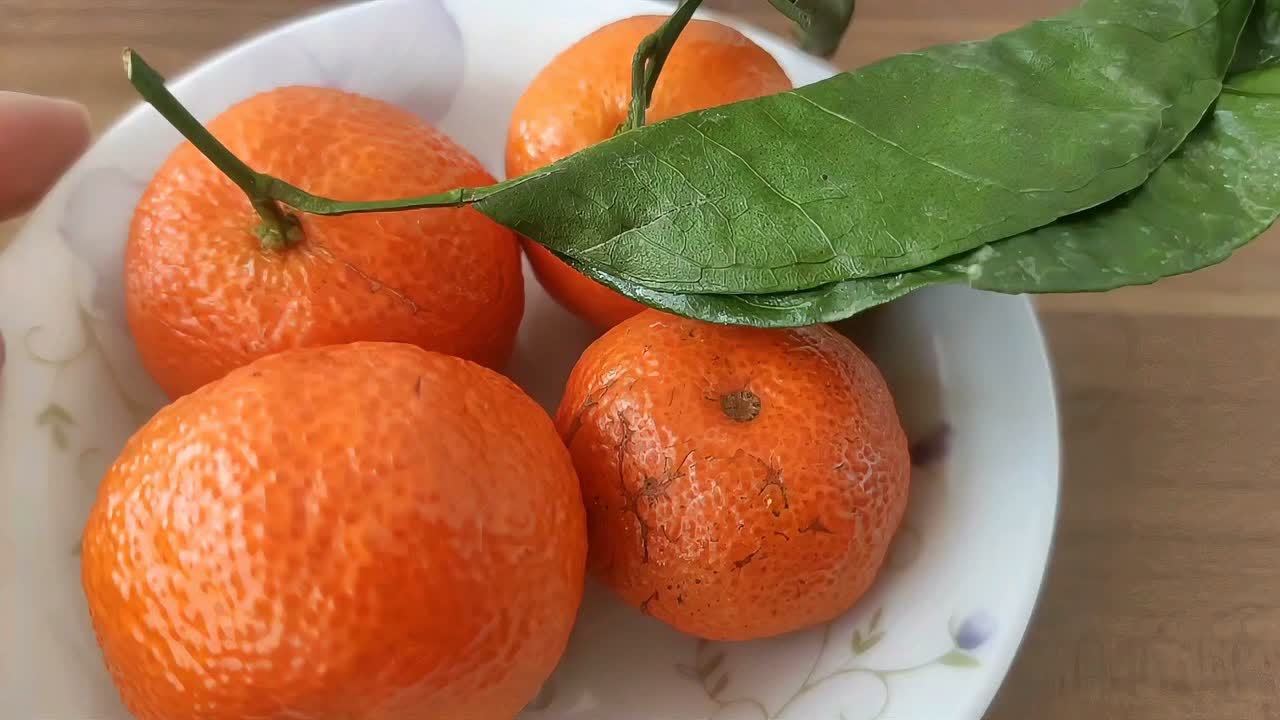 橘皮泡水喝,做错2步相当于白喝,我来告诉你原因,望你能重视