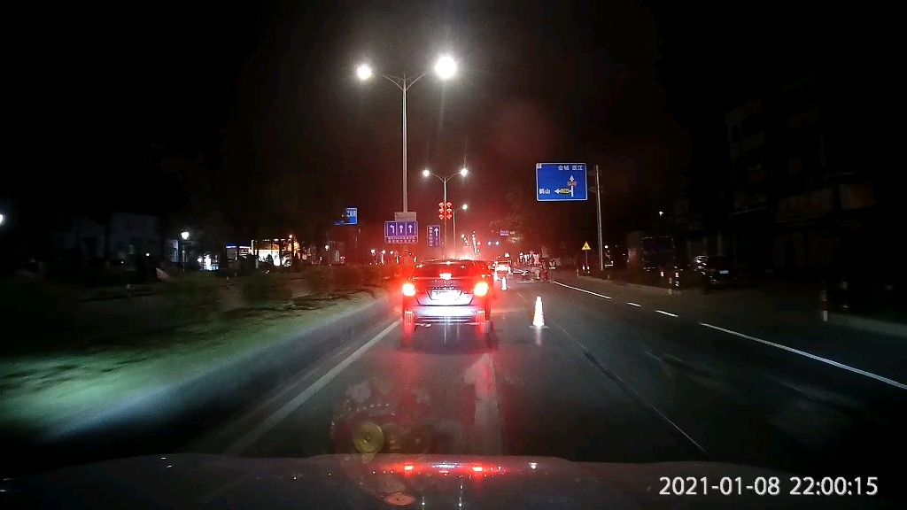 比亚迪宋pro自动刹车