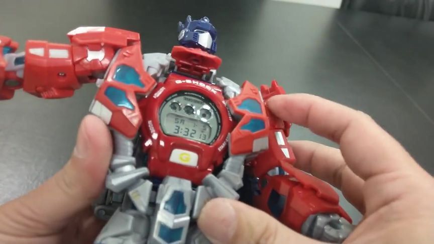 「变形金刚」卡西欧 G-SHOCK 35周年联名 DW-6900TF 珍藏腕表