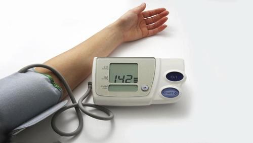 为什么家用血压机测量,每次的结果都不一样今天可算知道了