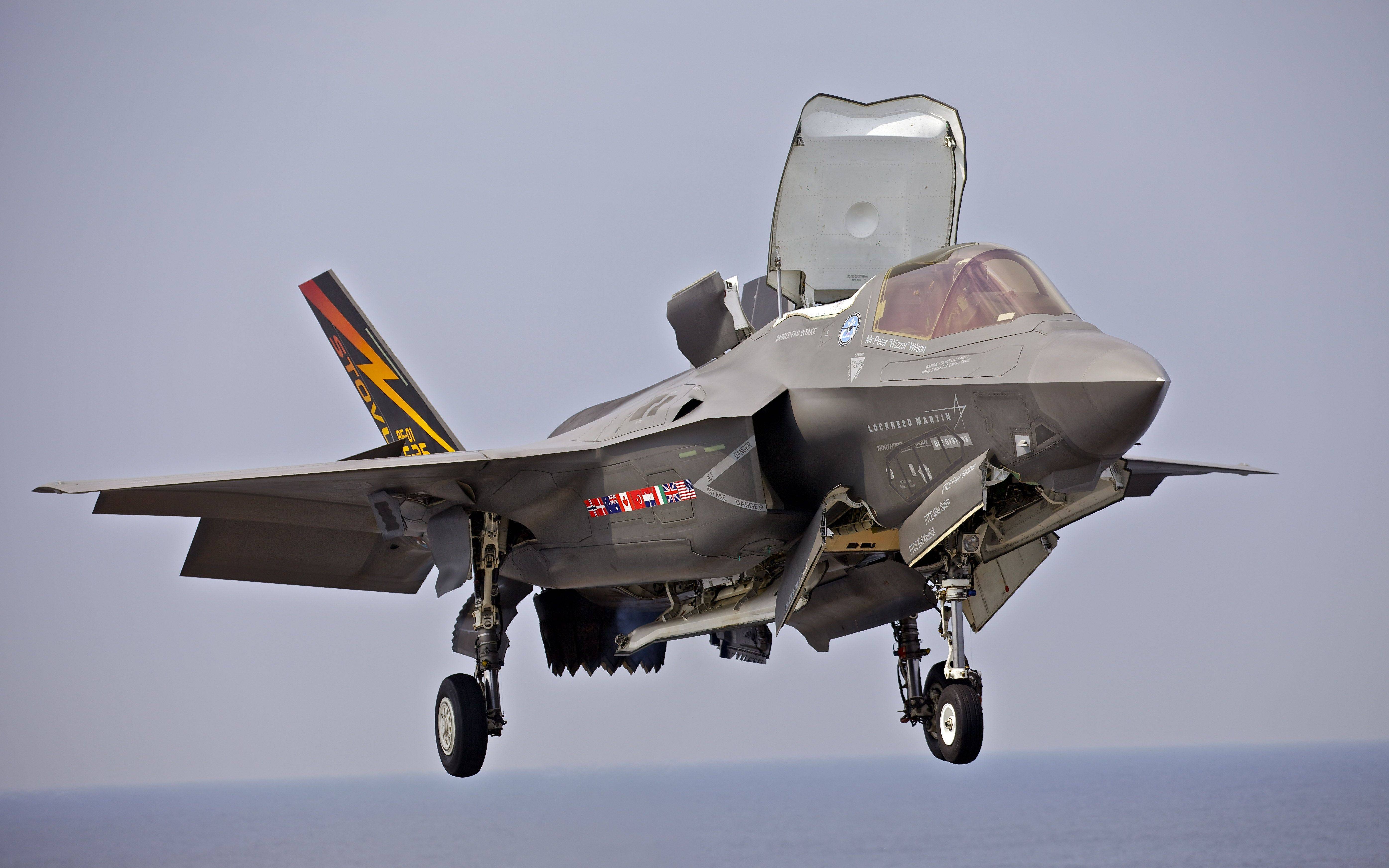 F-35B垂直起降隐形战斗机详细介绍