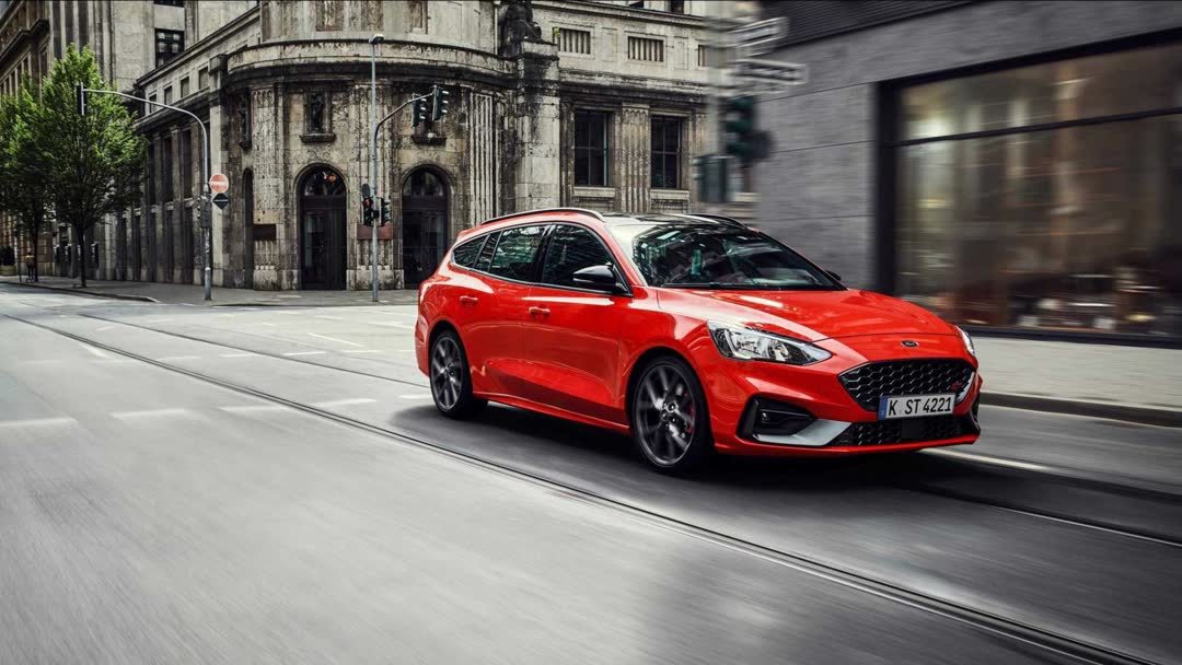 今天聊聊旅行车 这两款旅行车你看好谁?