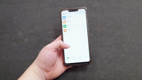 手机微信有一个隐藏功能,打开就能知道,微信好友最近看了什么