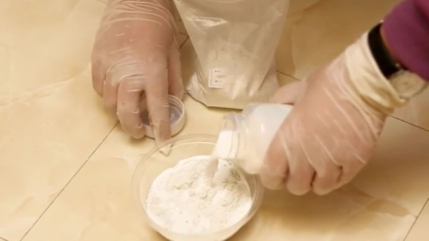 洗手间渗漏修复2个小时后即可使用#防水补漏 #免砸砖防水