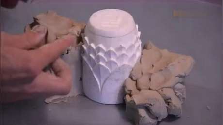 石膏模具制作方法视频:陶艺教学石膏模具制作,让我们一起看看