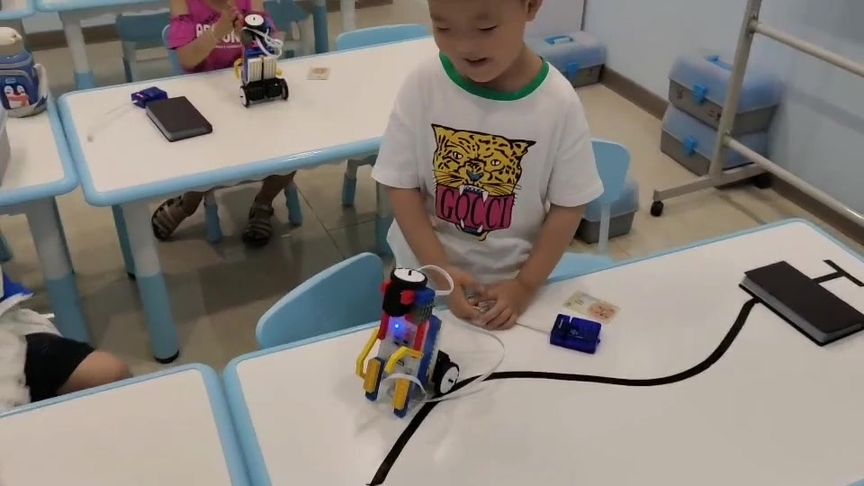 学编程难道就是为了学会如何搭建积木吗?不是的