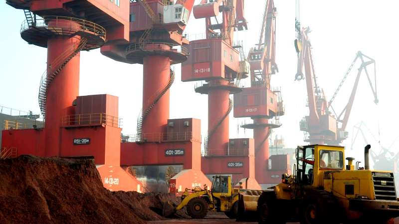 中方稀土产量不跌反涨,白宫计划落空损失惨重,英感慨:东方智慧