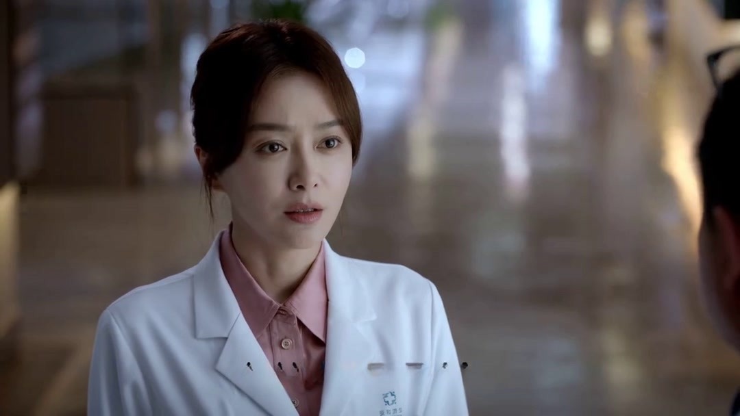 《关于唐医生的一切》第6集(2) | 同事当面爆唐主任猛料 病人拒绝手术...