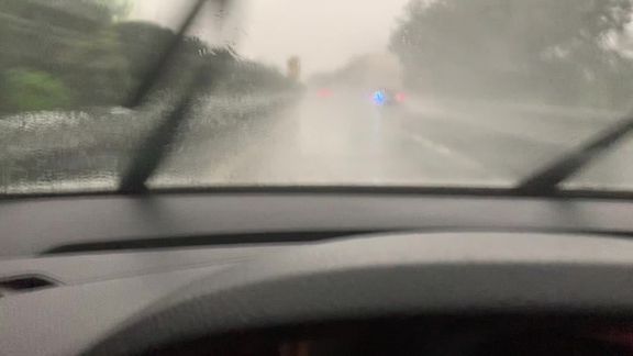 #雨天行车注意安全 #一直在路上从未停止过