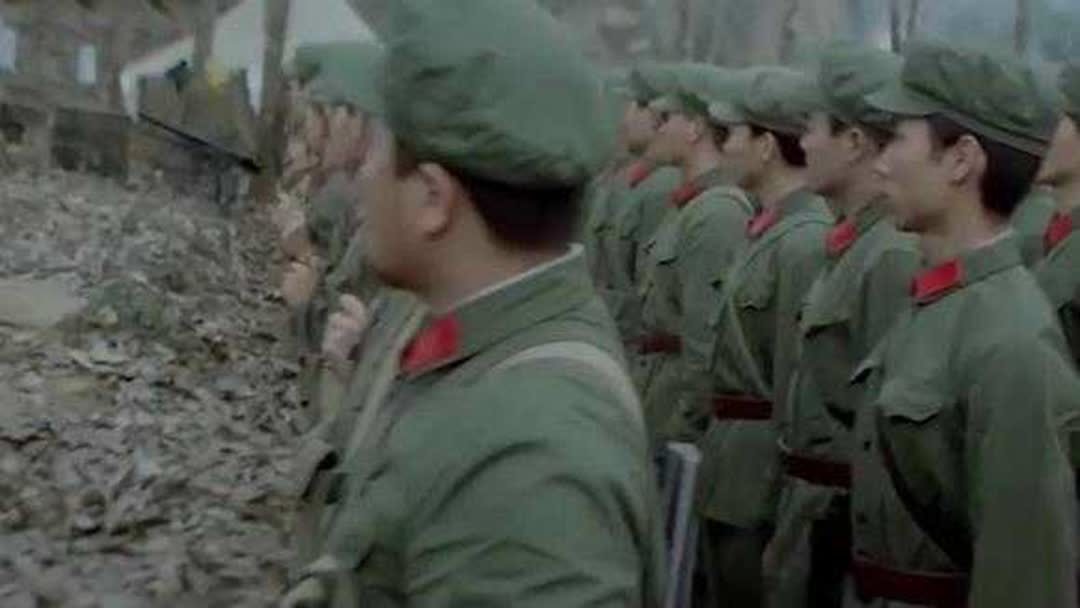 这才叫战争电影,对越自卫反击战,真实震撼,没看过的是你的遗憾