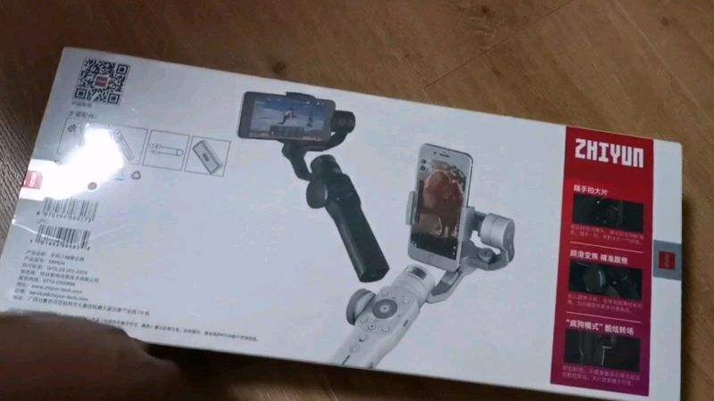 用自媒体赚的钱,买了个手机云台稳定器,实拍测试后,非常满意