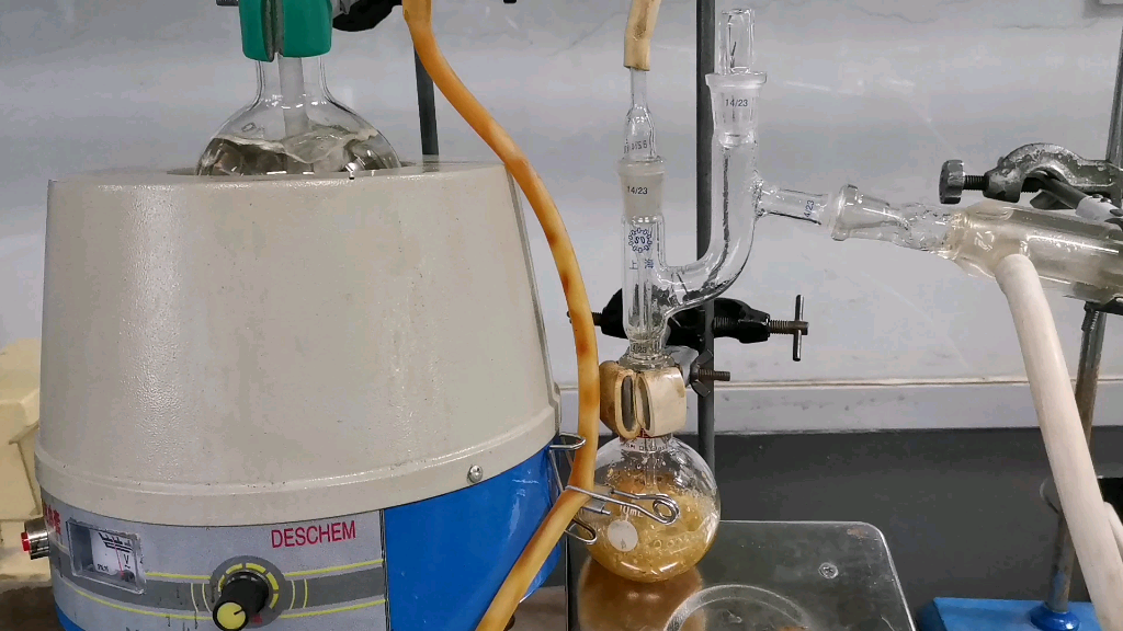 肉桂酸的制备中用到的水蒸气蒸馏装置[视频