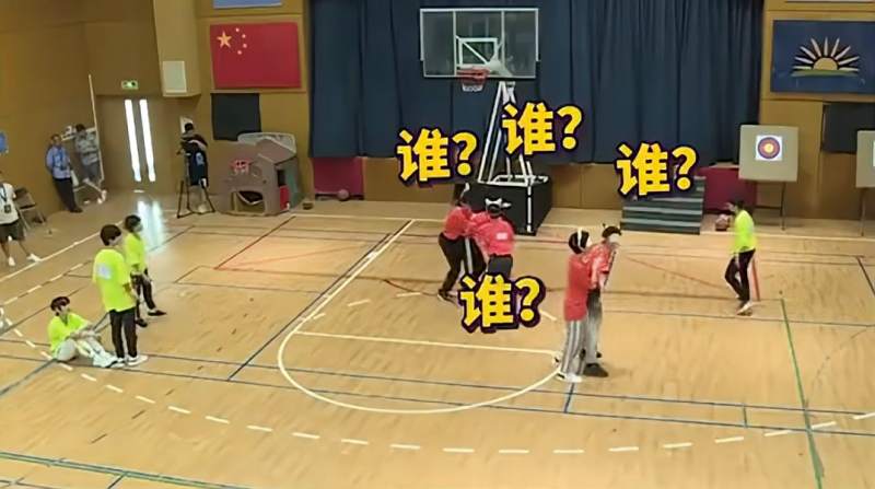 TF家族蒙眼撕名牌连续剧之《谁谁谁,我我我》,真魔性!哈哈~