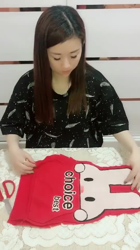 三年前不穿的衣服、改造宝宝抱枕玩具教程