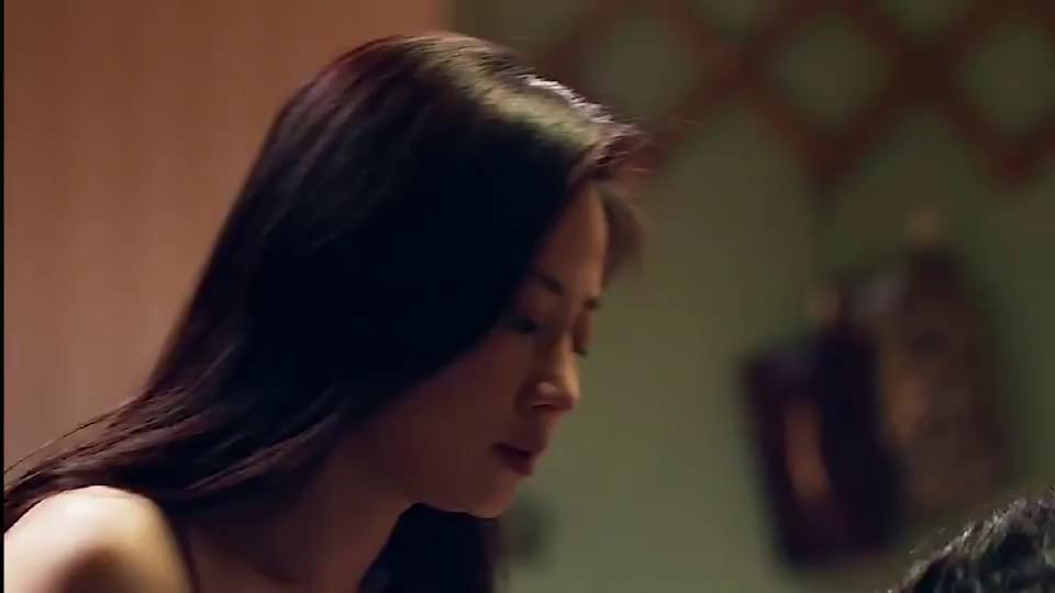 果然,只要钱到位,男人也会跳钢管舞