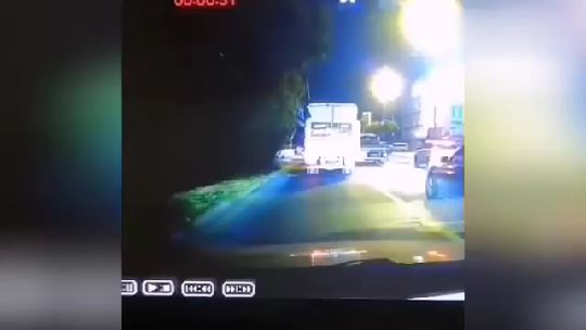 无锡高架坍塌有人员受伤车辆受损