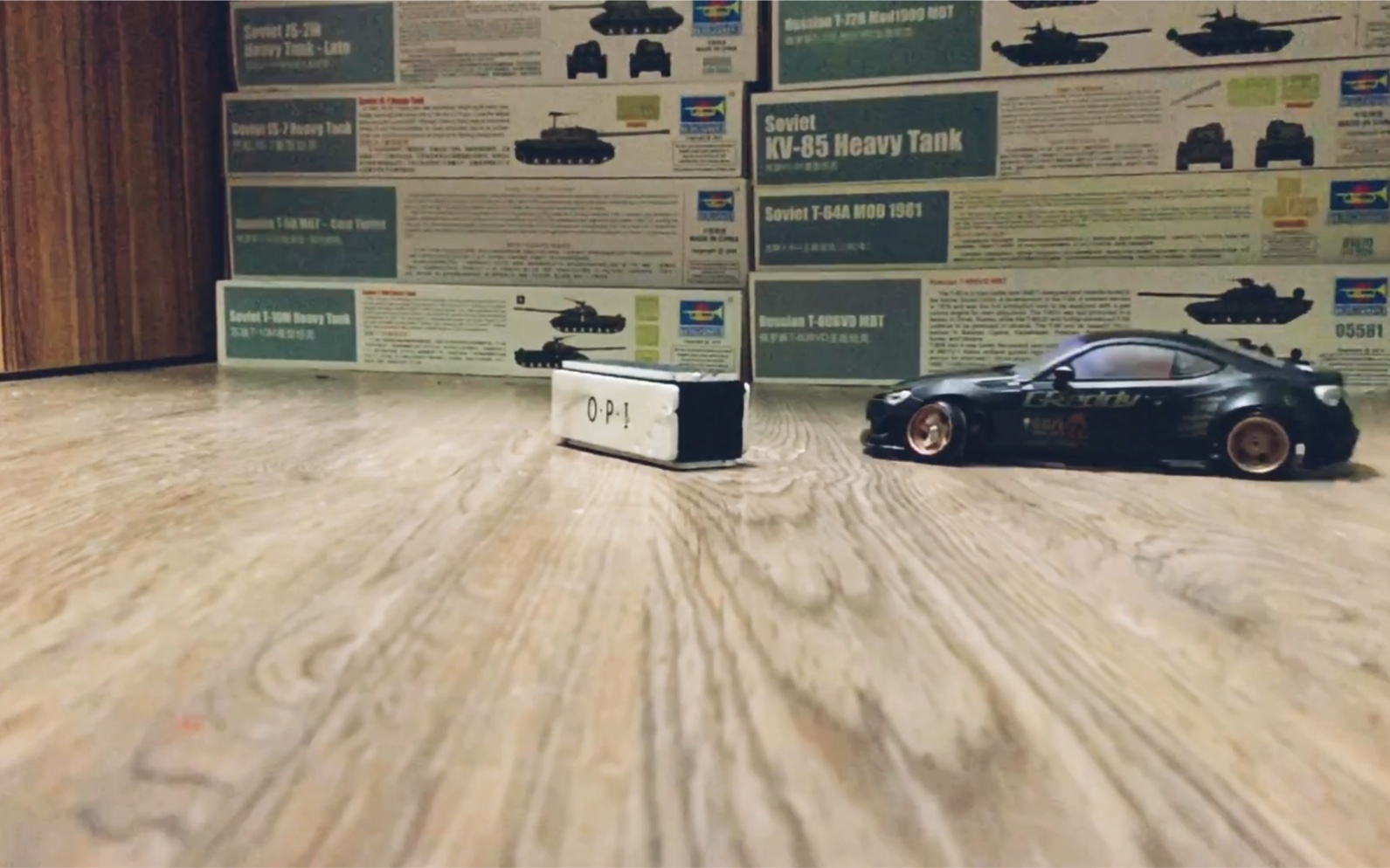 仿真rc蚊车后驱漂移反胎漂移